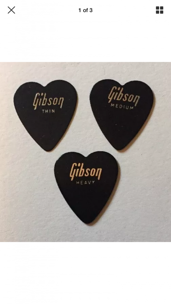 Vintage GIBSON Heart-shaped Guitar Picks Set (3) Thin, Medium & Heavy ...