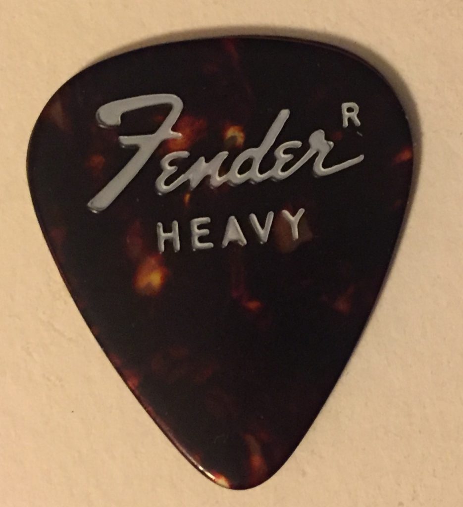 Vintage Fender Heavy Guitar Pick 1975 Uncircled r - Pickbay