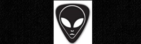 Alien Head Guitar Pick, black/white Extraterrestrial - Pickbay