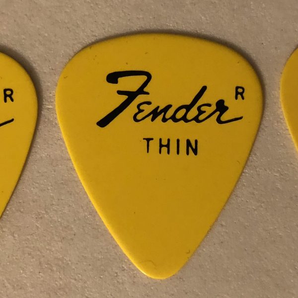 Vintage Fender Guitar Pick Set (6) Thin Gauge Pastel Baby Blue & Yellow ...