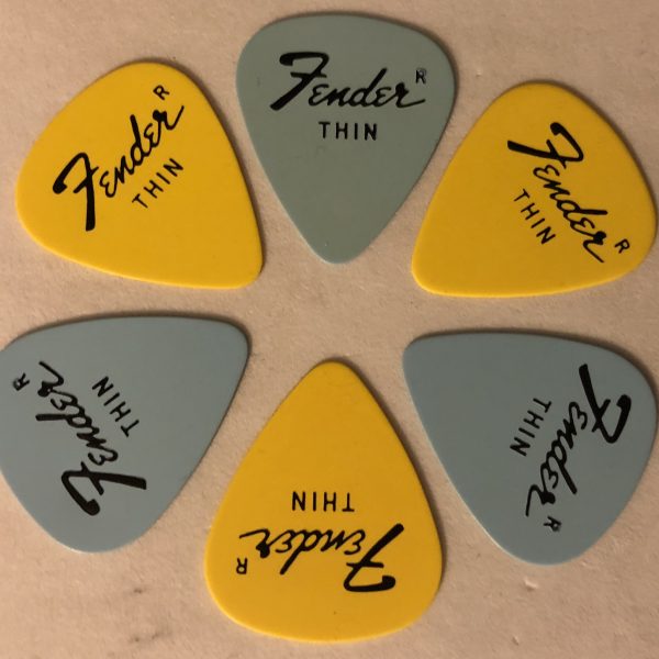 Vintage Fender Guitar Pick Set (6) Thin Gauge Pastel Baby Blue & Yellow ...
