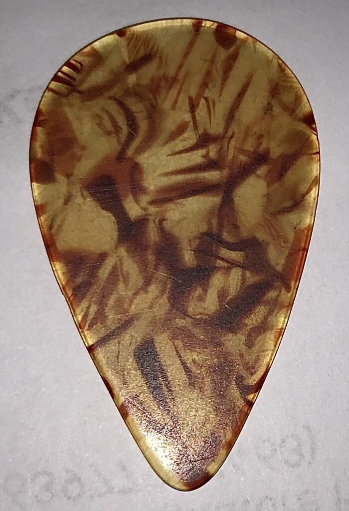 Vintage Wheat Mosaic Mandolin-Shaped Guitar Pick 1940s Celluloid Medium ...
