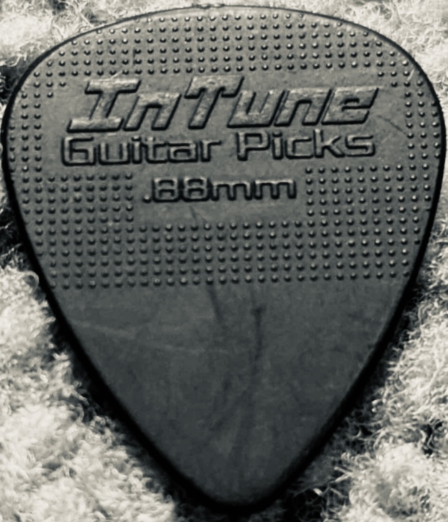 UNDEROATH Guitar Pick 2024 stage-used 10/23/2024 @The Observatory Santa ...